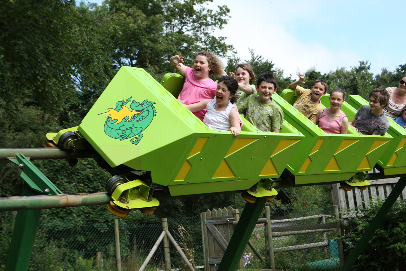 Green Dragon Rollercoaster Facts - GreenWood Family Park
